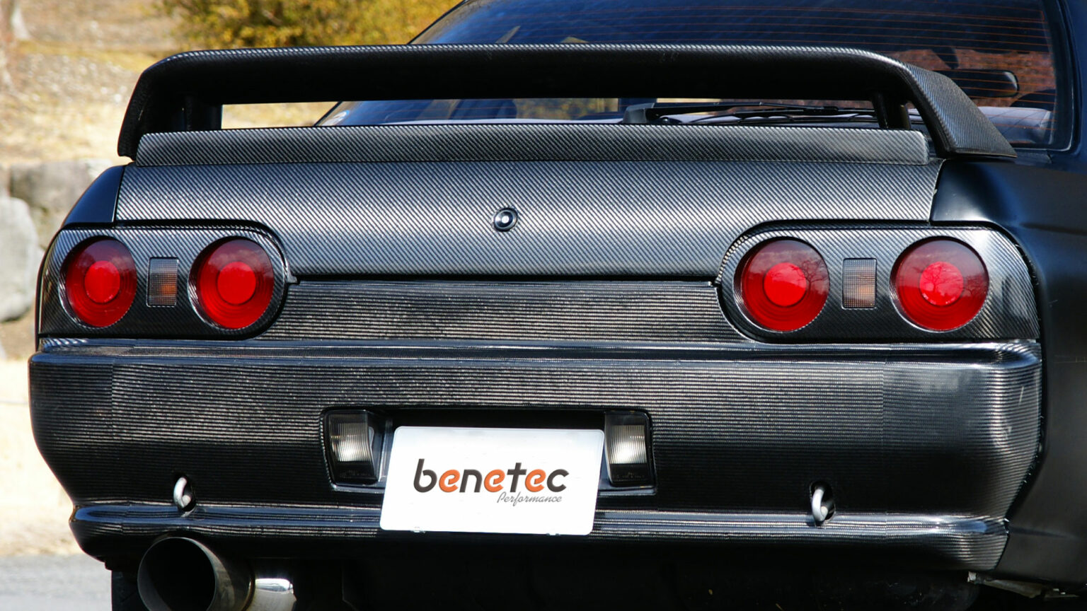 自動車用カーボンパーツ | ドライカーボン製品のbenetec
